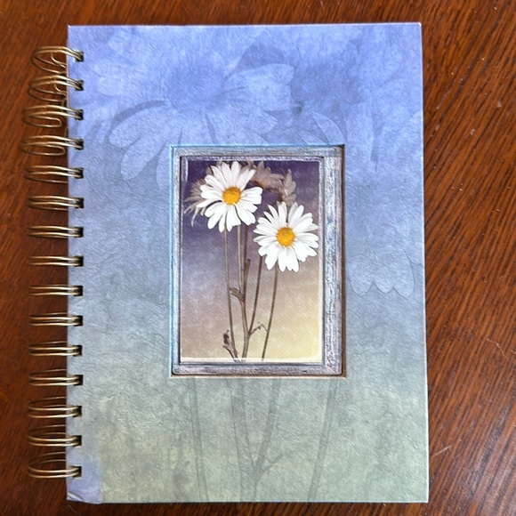 Colorbok | Office | Daisy Journal | Poshmark